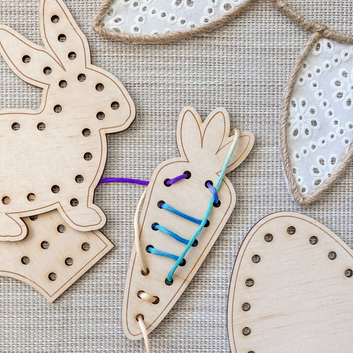 Easter Threading Toy Set – Shartruese